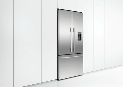 Fisher & Paykel Series 7 569L French Door Refrigerator with Ice and ...